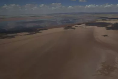 Le deuxième plus grand lac de Bolivie - Le lac Poopo est en train de ...