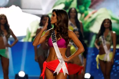 Iris Mittenaere : l'incroyable parcours de la plus belle Miss de l'univers