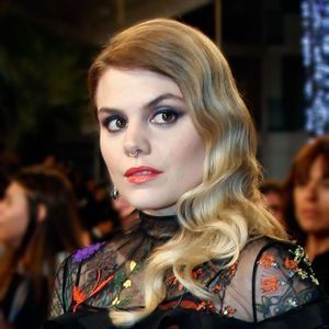 Cœur de Pirate dit "oui" pour la deuxième fois à Alex Peyrat