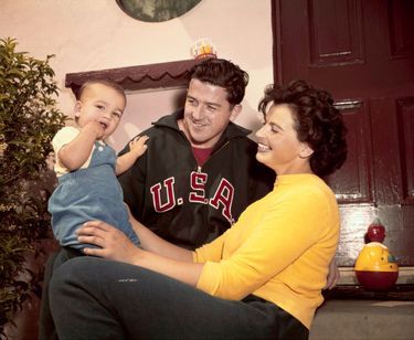 Olga et Harold, mariage olympique en pleine guerre froide