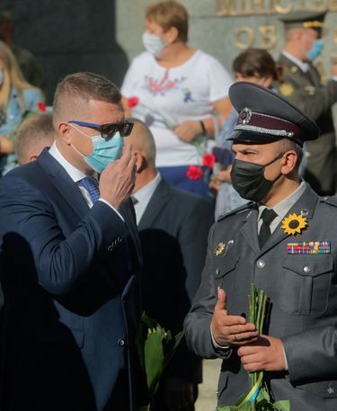 L'Ukraine entre angoisse nucléaire et grand nettoyage