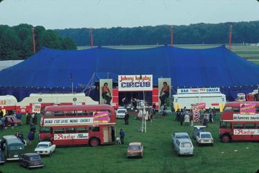 «Johnny Circus», le grand barnum d'Hallyday