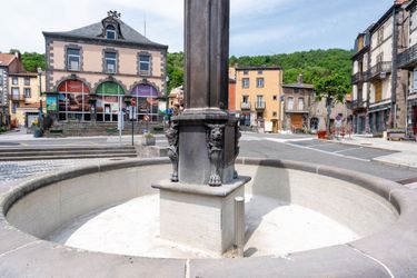 Sécheresse : voyage aux sources de Volvic et de la colère