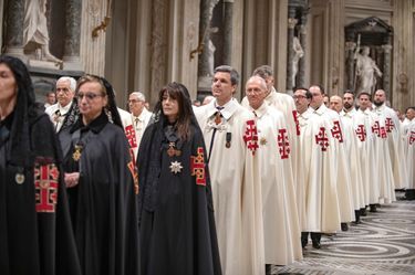 Rome : avec les nouveaux chevaliers du Saint-Sépulcre
