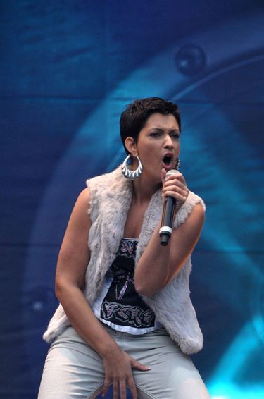 Sheryfa Luna a 35 ans : que devient la chanteuse de « Il avait les mots