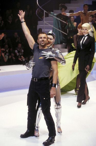 Zendaya en femme robot : les secrets d’une pièce iconique