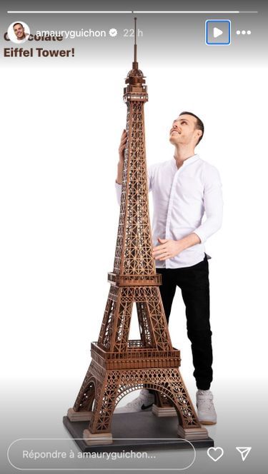 Découvrez la spectaculaire reproduction de la tour Eiffel par un ...