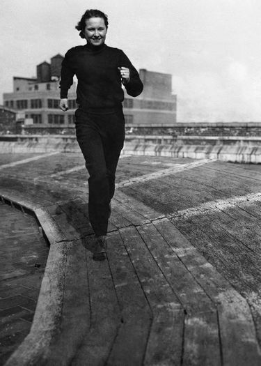 Le destin miraculeux de Betty Robinson, athlète olympique revenue d ...