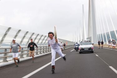 JO de Paris : les secrets de la tournée de la flamme olympique à ...
