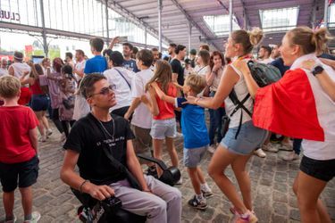 Sofian Ribes : virée parisienne d’un VIP en fauteuil