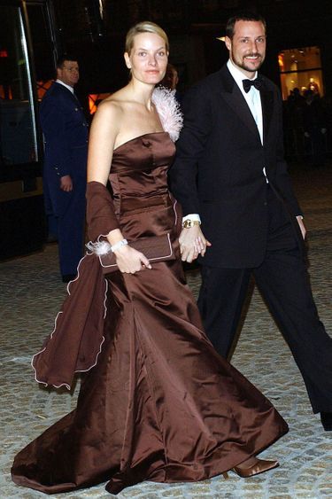 Qui est Amalie Giæver Macleod, la ravissante petite amie du prince ...