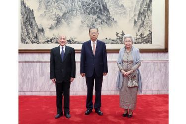 Qui est Paule-Monique Izzi, la reine-mère du Cambodge Norodom Monineath ...