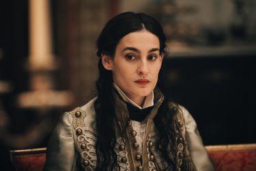 Nine d’Urso joue George Sand : « C’est plus olé olé de coucher avec son ...