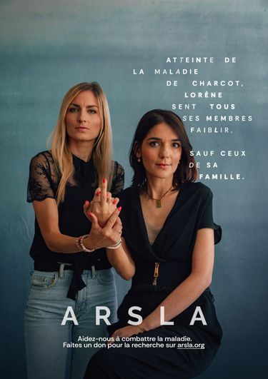 Brigitte Macron fait un doigt d’honneur à la maladie de Charcot