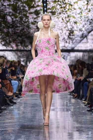 Fashion Week de Paris : et Dior recréa la femme
