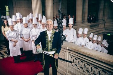 « L’impression d'être un prince charmant qu’on apprête » : Guy Savoy à ...