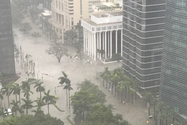 Les vidéos les plus impressionnantes du passage de l'ouragan Irma à Miami
