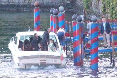 Sortie en bateau sur le lac de Côme pour Barack Obama et George Clooney
