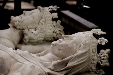 Reines du Moyen Âge (2/4) – Images d’éternité