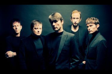 Avec Suede, les années 90 reviennent