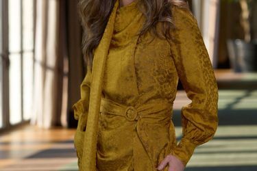 Rania sublime sur ses trois nouveaux portraits, en prélude de ses 52 ans