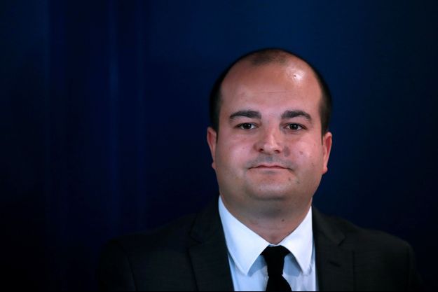 David Rachline quitte le Sénat pour rester maire de Fréjus