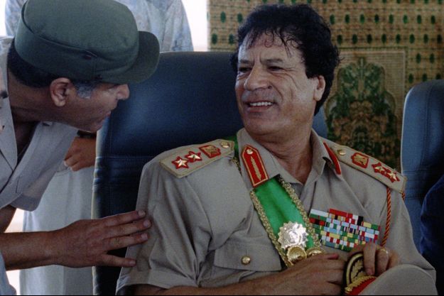 La saga Kadhafi : du pouvoir absolu à la chute