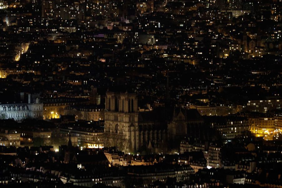 Pour l'Earth Hour, les lumières s'éteignent à travers le monde