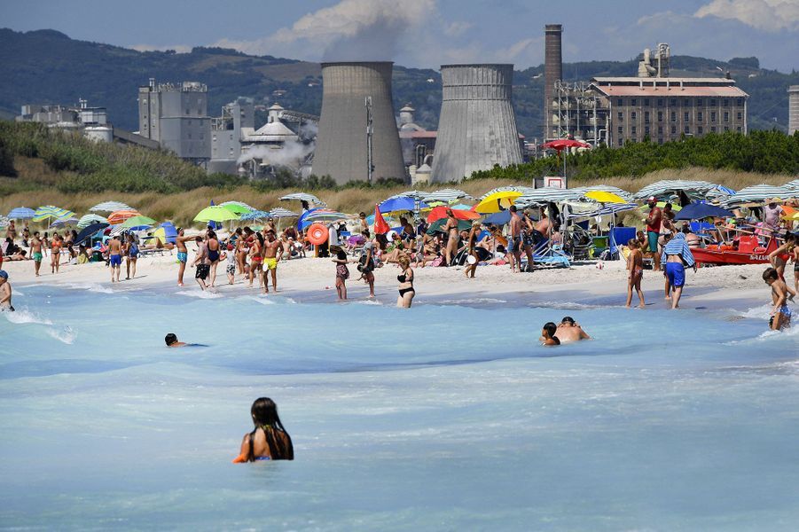 Rosignano Solvay, la plage blanche aux faux airs de paradis
