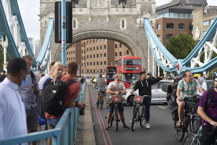 A Londres, le Tower Bridge tombe en panne et provoque la cohue