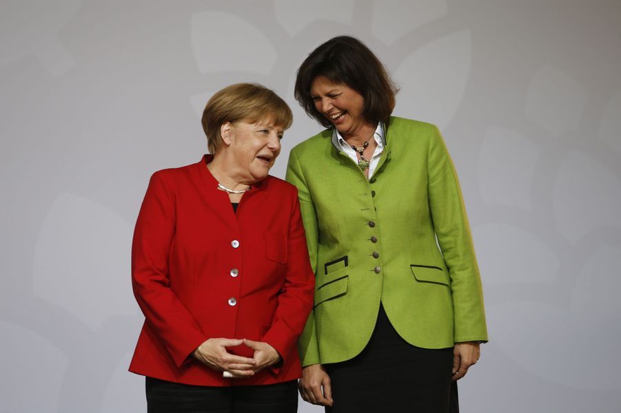 Angela Merkel fête la bière