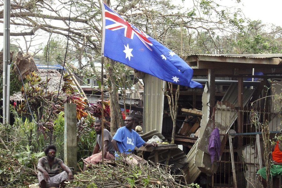 Catastrophe historique au Vanuatu - Après le cyclone Pam, la désolation