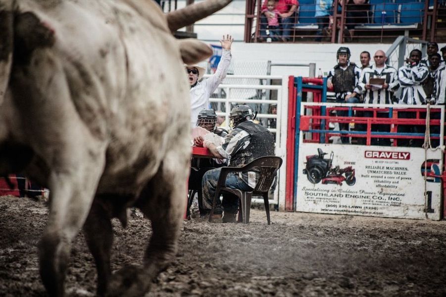 Au pénitencier d'Angola - Le rodéo "le plus sauvage du Sud"