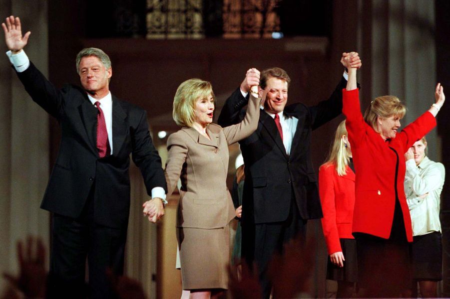 Hillary Clinton, une carrière en images