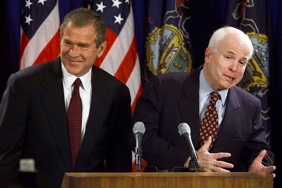 John McCain, une vie en images