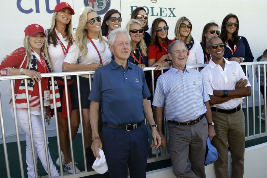Journée au golf pour Barack Obama, Bill Clinton et George W. Bush
