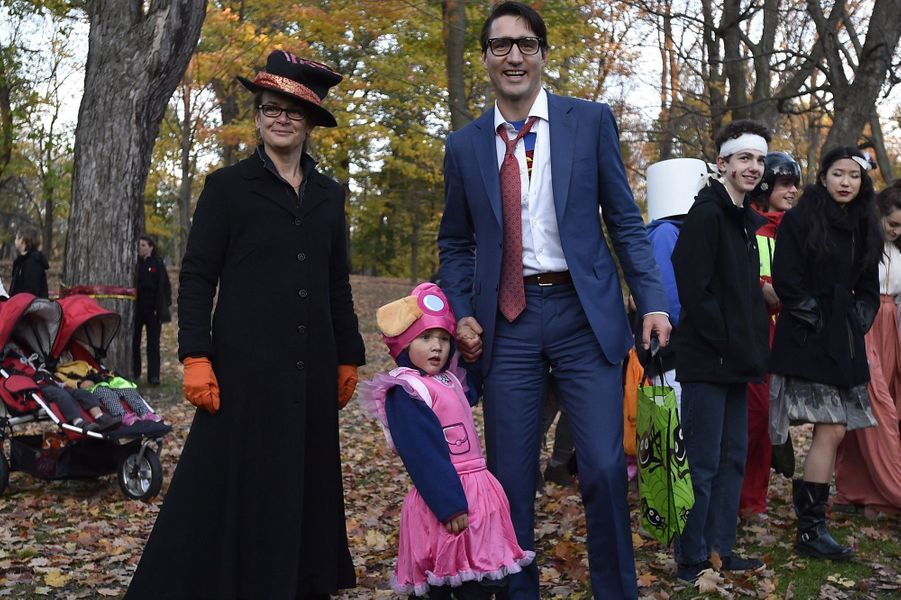 Justin Trudeau dévoile son identité cachée pour Halloween