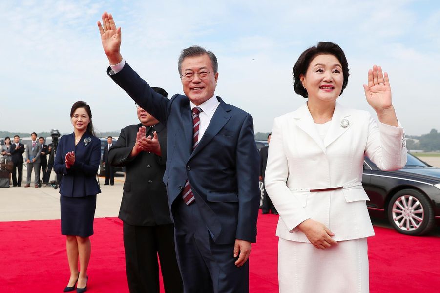Kim Jong-un réserve un accueil chaleureux pour Moon Jae-in à Pyongyang