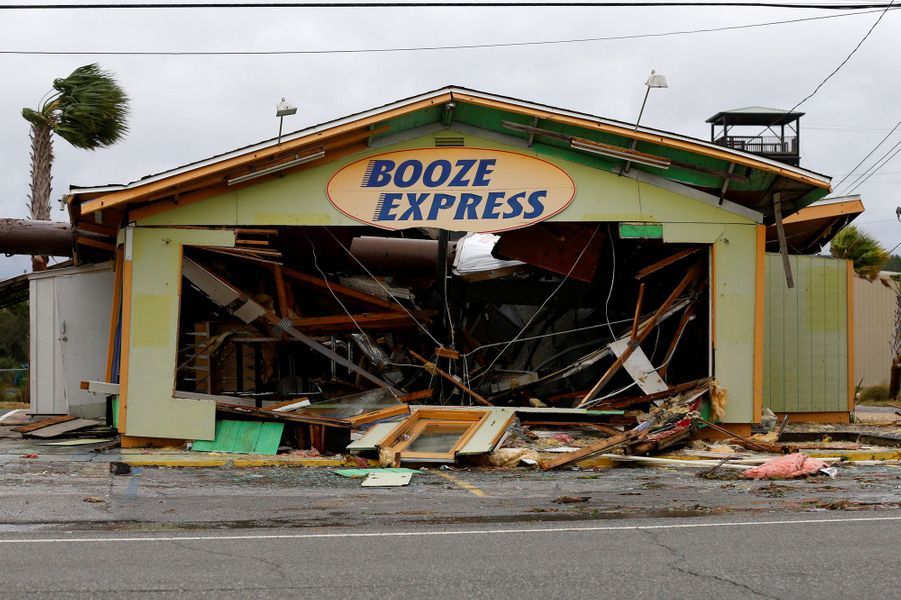 Le monstre Michael ravage la Floride