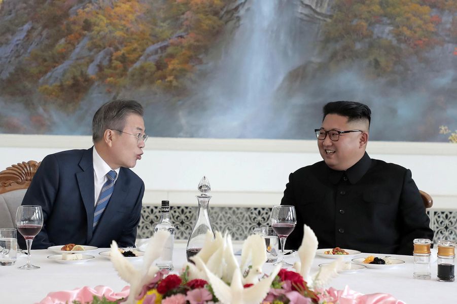 Moon et Kim, rencontre souriante mais progrès limités