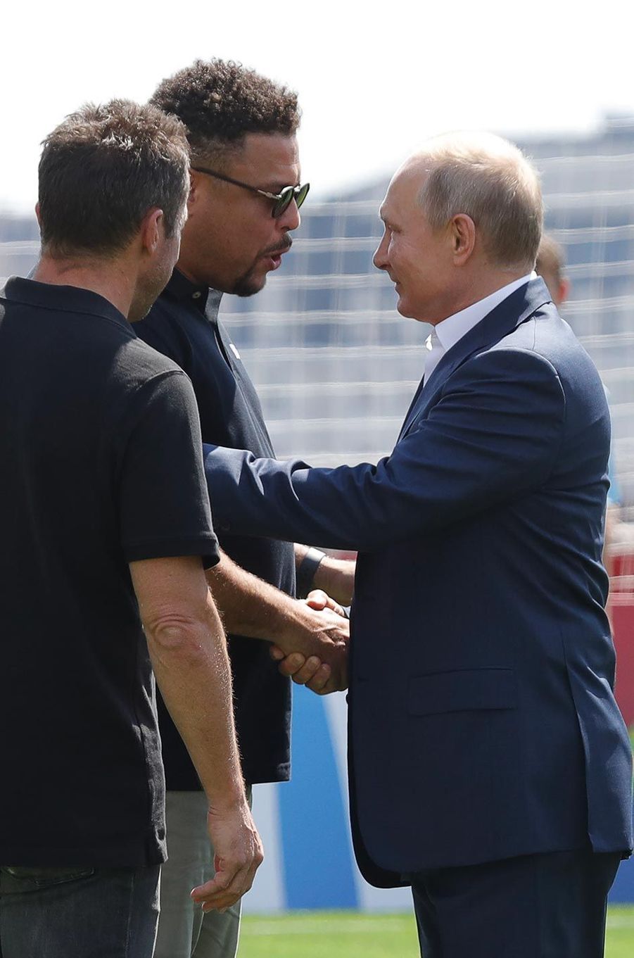 Partie de foot sur la place Rouge pour Vladimir Poutine et Ronaldo