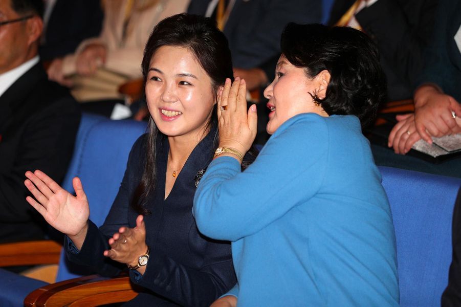 Ri Sol-ju, la femme de Kim Jong-un, présente pour recevoir Moon Jae-in