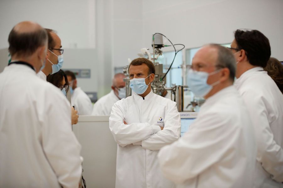 Chez Sanofi, Macron promet une "planification" pour le secteur de la santé