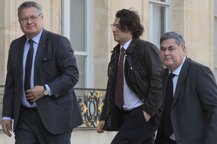 Emmanuel Macron remet le premier prix Simone-Veil à une Camerounaise