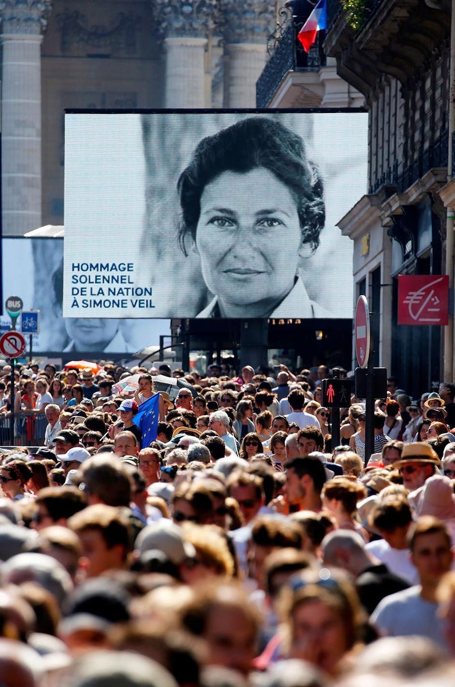 Simone Veil entre au Panthéon