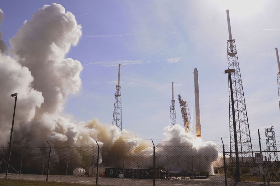 Spacex Réussit Lexploit