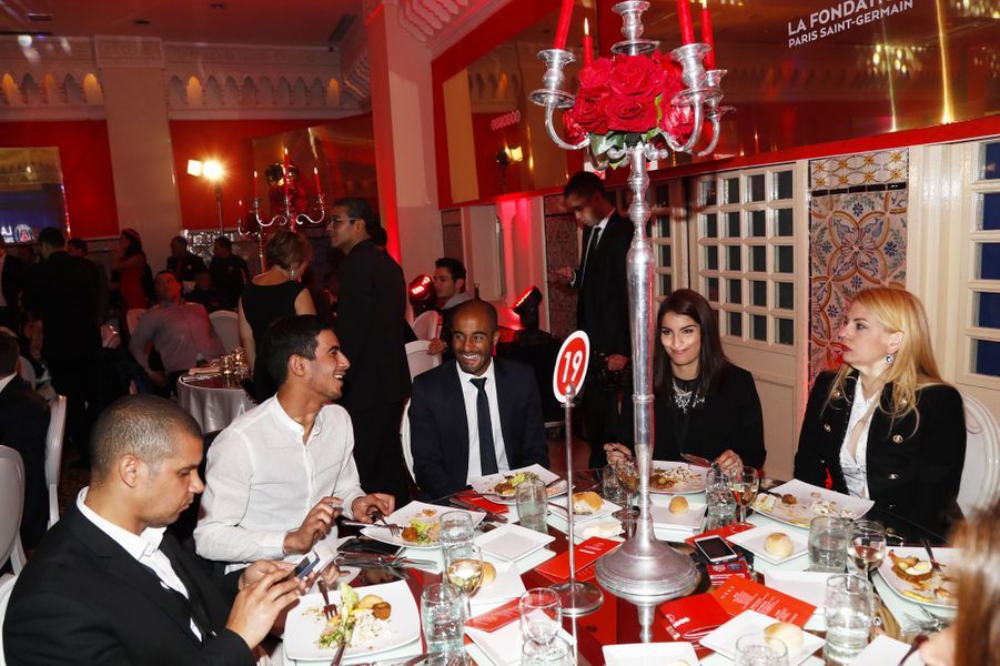 A Tunis, dîner de gala pour les stars du PSG