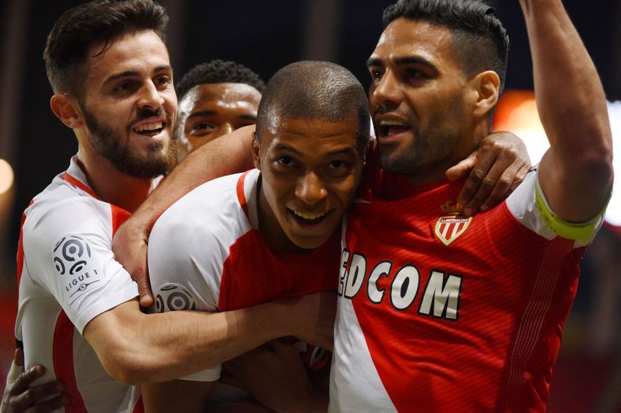 Après une incroyable saison, Monaco célèbre le titre