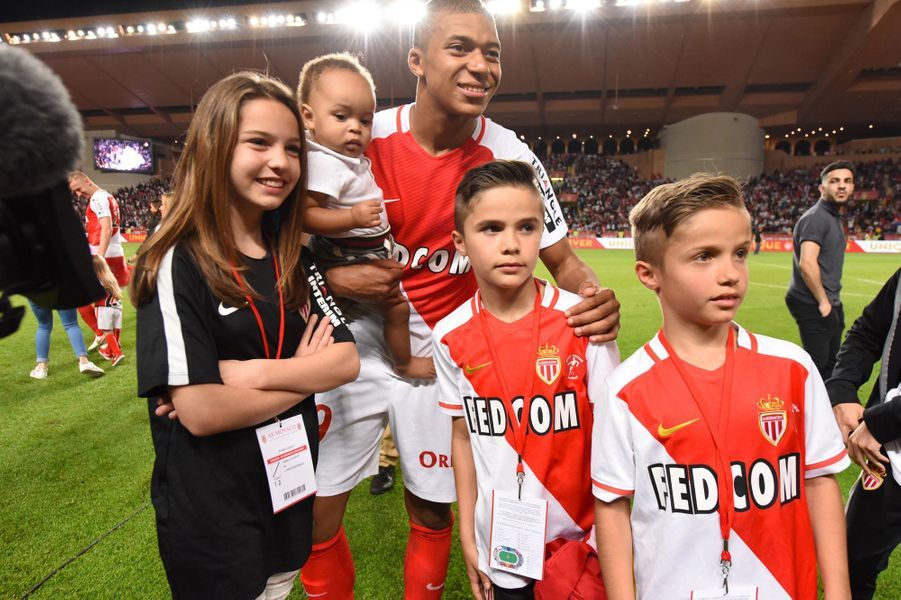 Après une incroyable saison, Monaco célèbre le titre