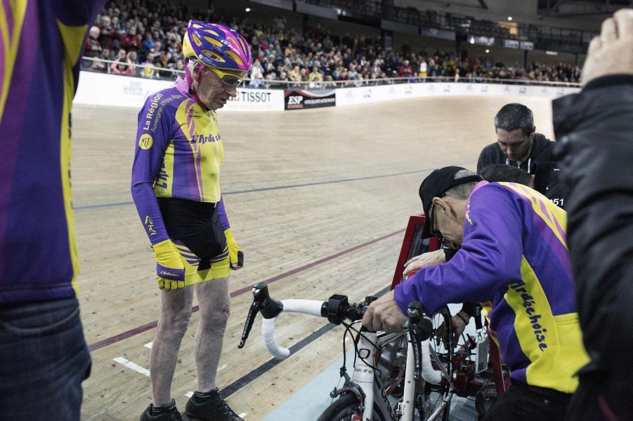 La nouvelle performance de Robert Marchand, 105 ans, en images